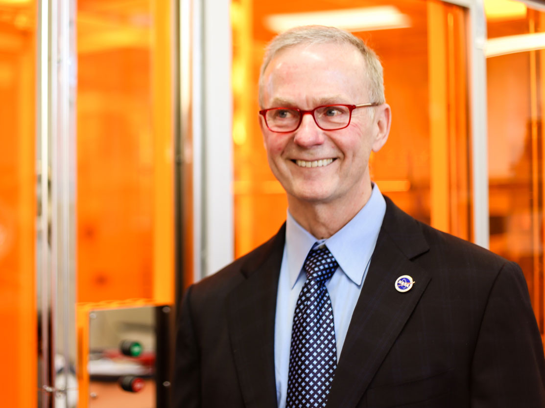 NASA's Roger Hunter pays it forward with a planned gift to UGA