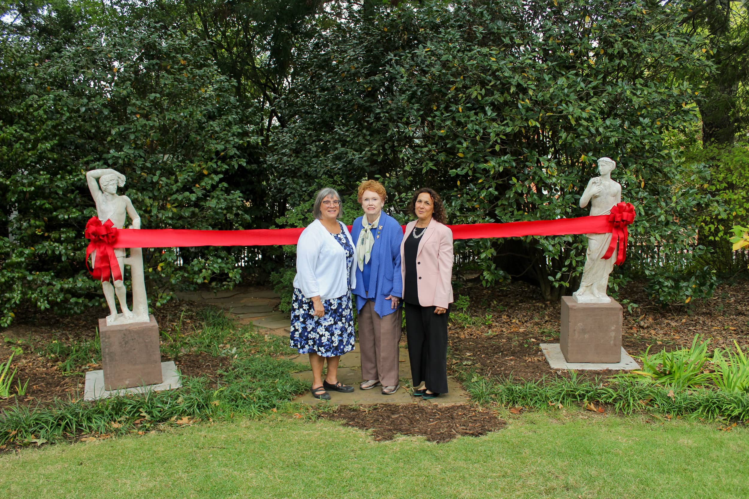 Founders Memorial Garden receives generous donation - Give to UGA